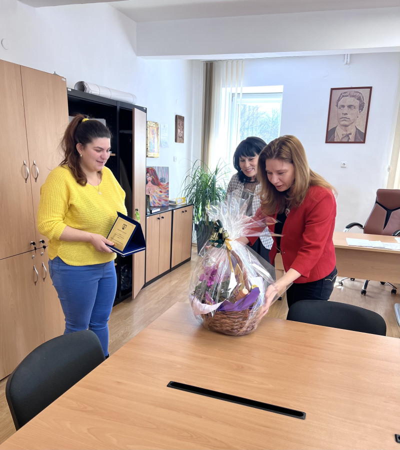 Онлайн вестник Струма - Общество - Ръководството на община Петрич се ...
